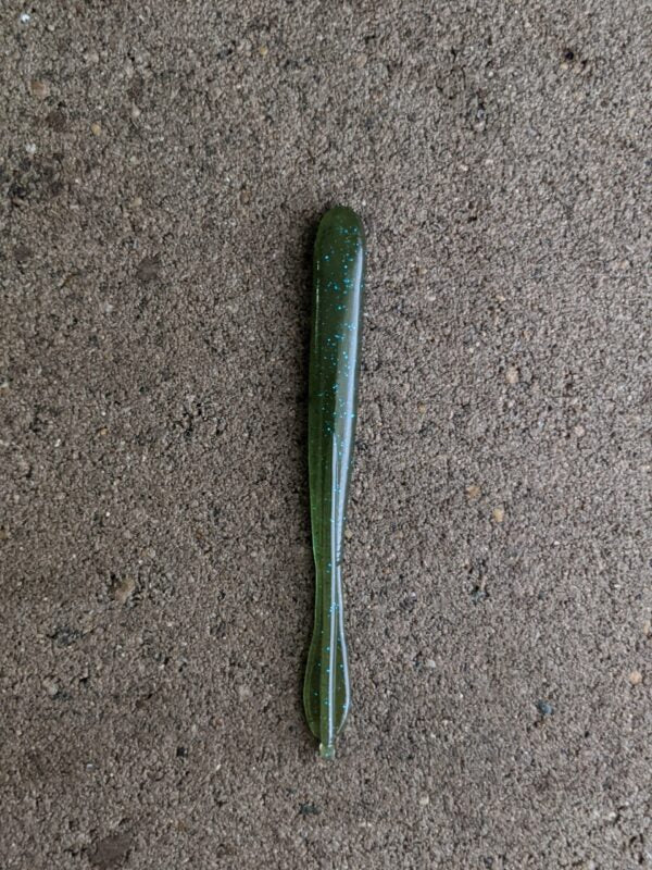 Quiet Cove Spade Worm 4" – Tangled Tackle Co